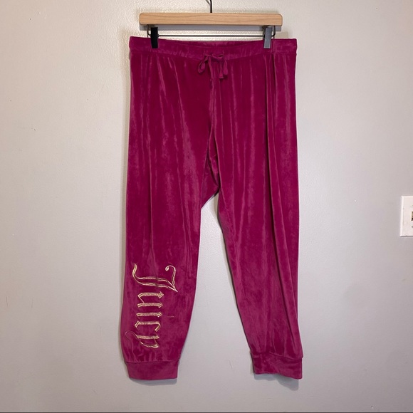Juicy Couture | Pants & Jumpsuits | Juicy Couture Pink Velour Jogger Gold Embroidered Logo Leg ...